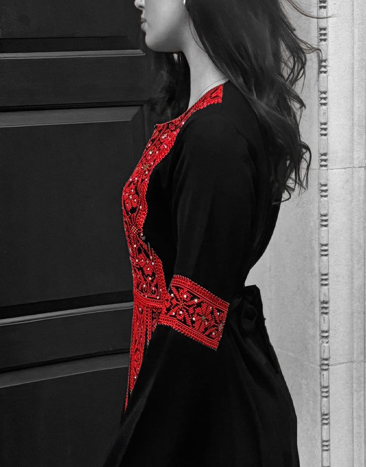 The Haifa Thobe – Warda of London